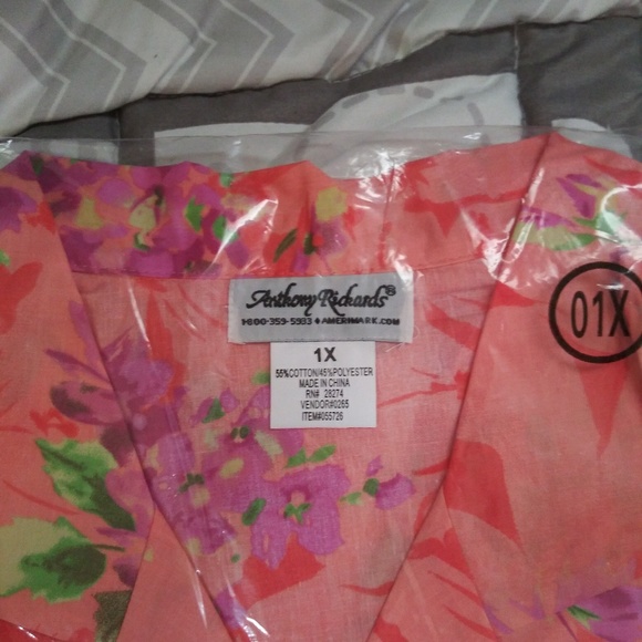 Anthony Richards | Tops | Smock Top | Poshmark